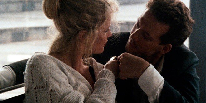 Nove settimane e mezzo: recensione Nove settimane e mezzo: recensione