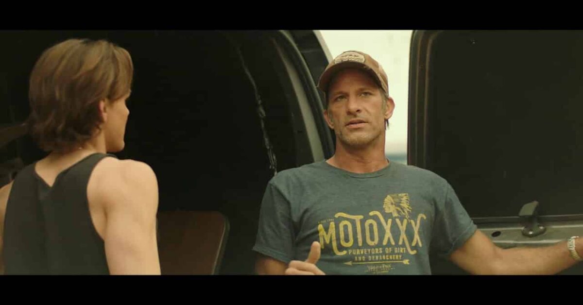 A-X-L: Un'amicizia extraordinaria - le clip del film di Oliver Daly