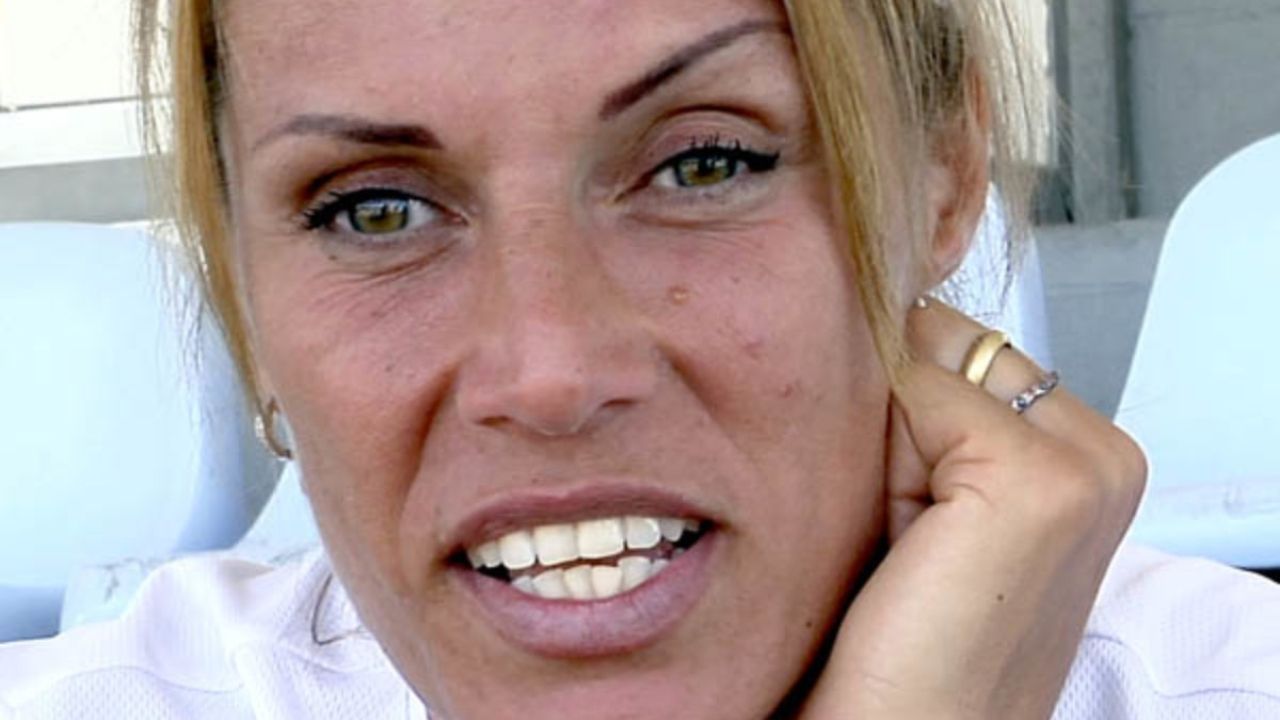Annalisa Minetti e il doloroso annuncio: Annalisa Minetti e il doloroso annuncio: